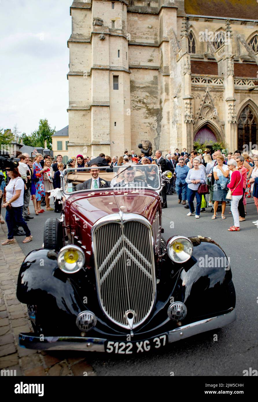 Le comte Charles Henri d'Udekem d'Acoz et la comtesse Caroline Philippe ...