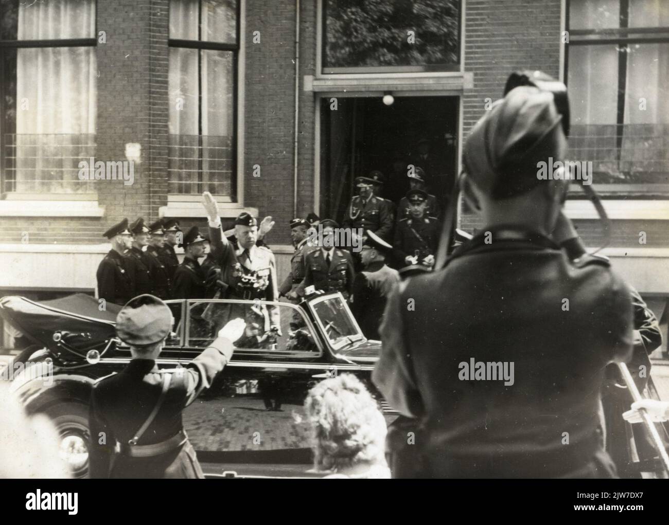 Image de A. Hühnlein (Reichsleiter et Korpsführer du N.S.K., National ...