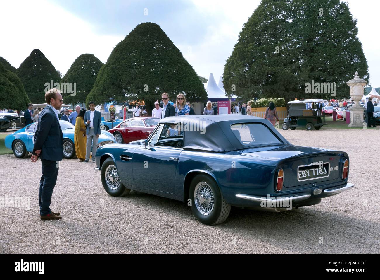 Voitures du roi charles Banque de photographies et d’images à haute ...