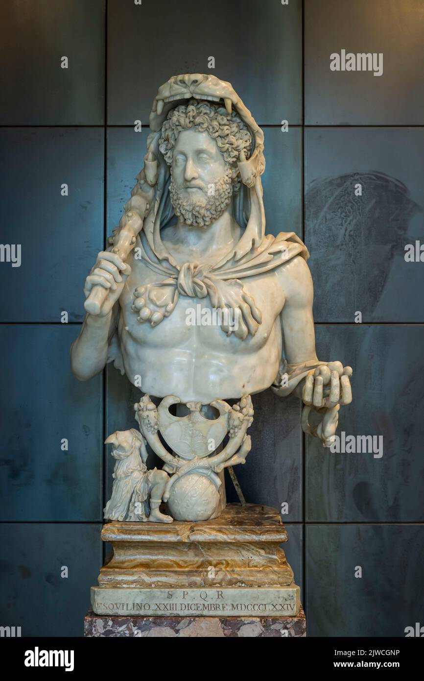 Ancient hercules statue capitoline museum Banque de photographies et d’images à haute résolution ...