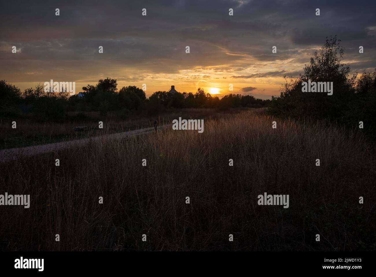 Coucher de soleil au Rabbit ings Country Park, un ancien tas de déblais ...