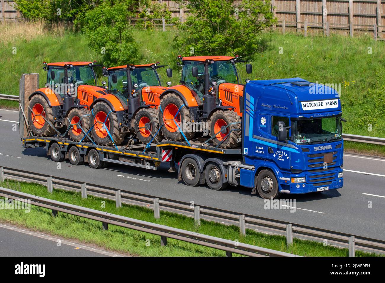 METCALFE FARMS (TRANSPORT) LIMITED; Heavy Haulage SCANIA R450 LA Truck ...