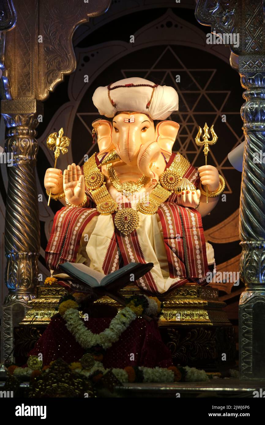 02 septembre 2022, Pune, Maharashtra, Inde, belle sculpture de Lord ...