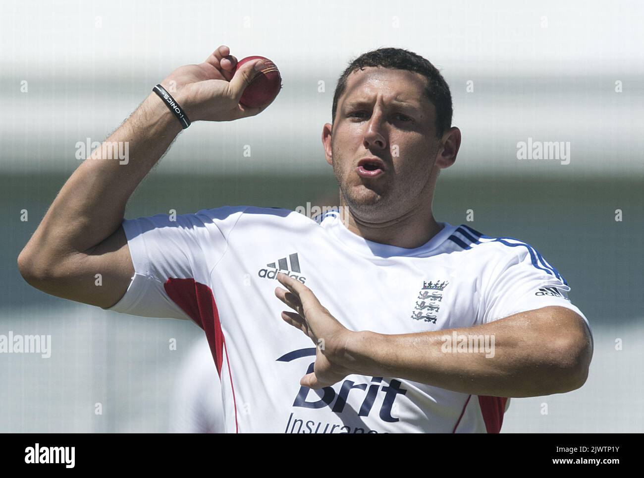 Le joueur de boules d'Angleterre Tim Bresnan s'entraîne lors de la ...