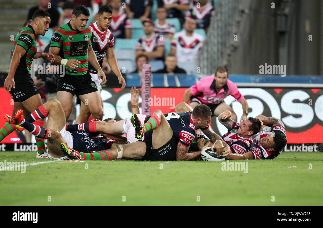 Greg Inglis a obtenu un score lors du match de la NRL Round 1 entre les ...