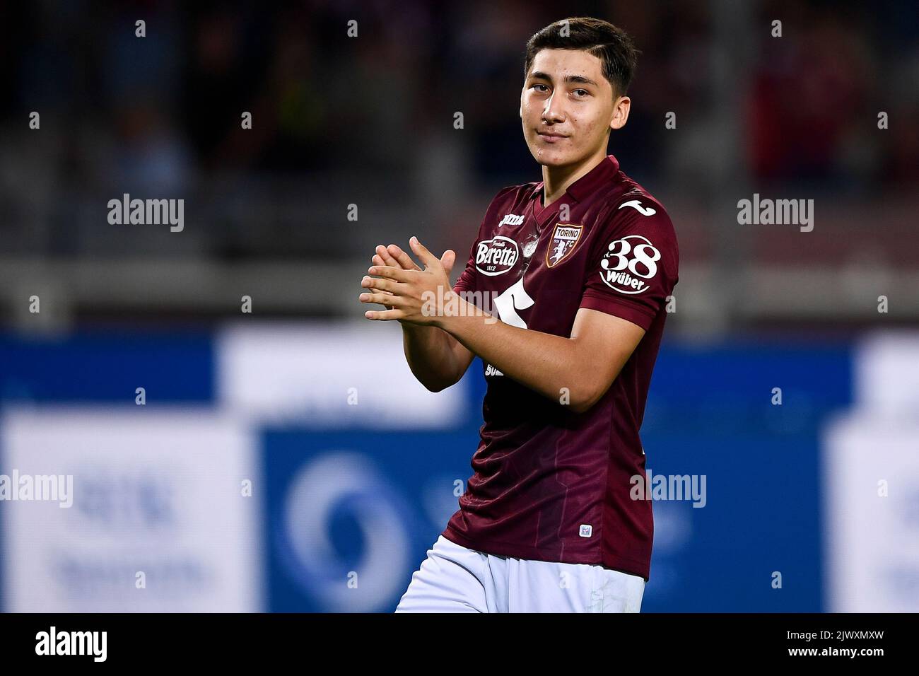 émirhan ilkhan Banque de photographies et d’images à haute résolution ...