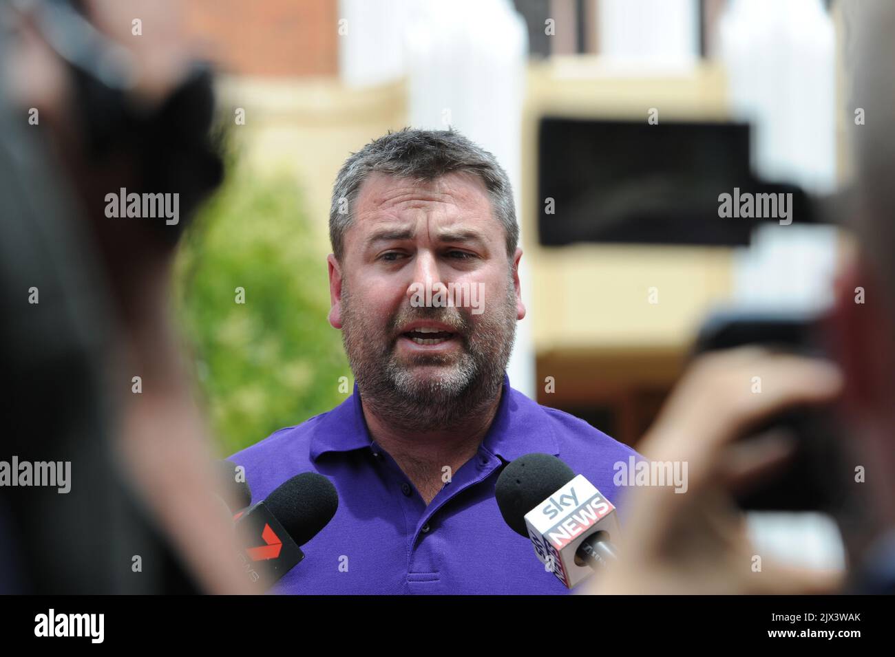 Matthew Carmody, oncle de Zoe Louise Buttigieg, parle devant la cour ...