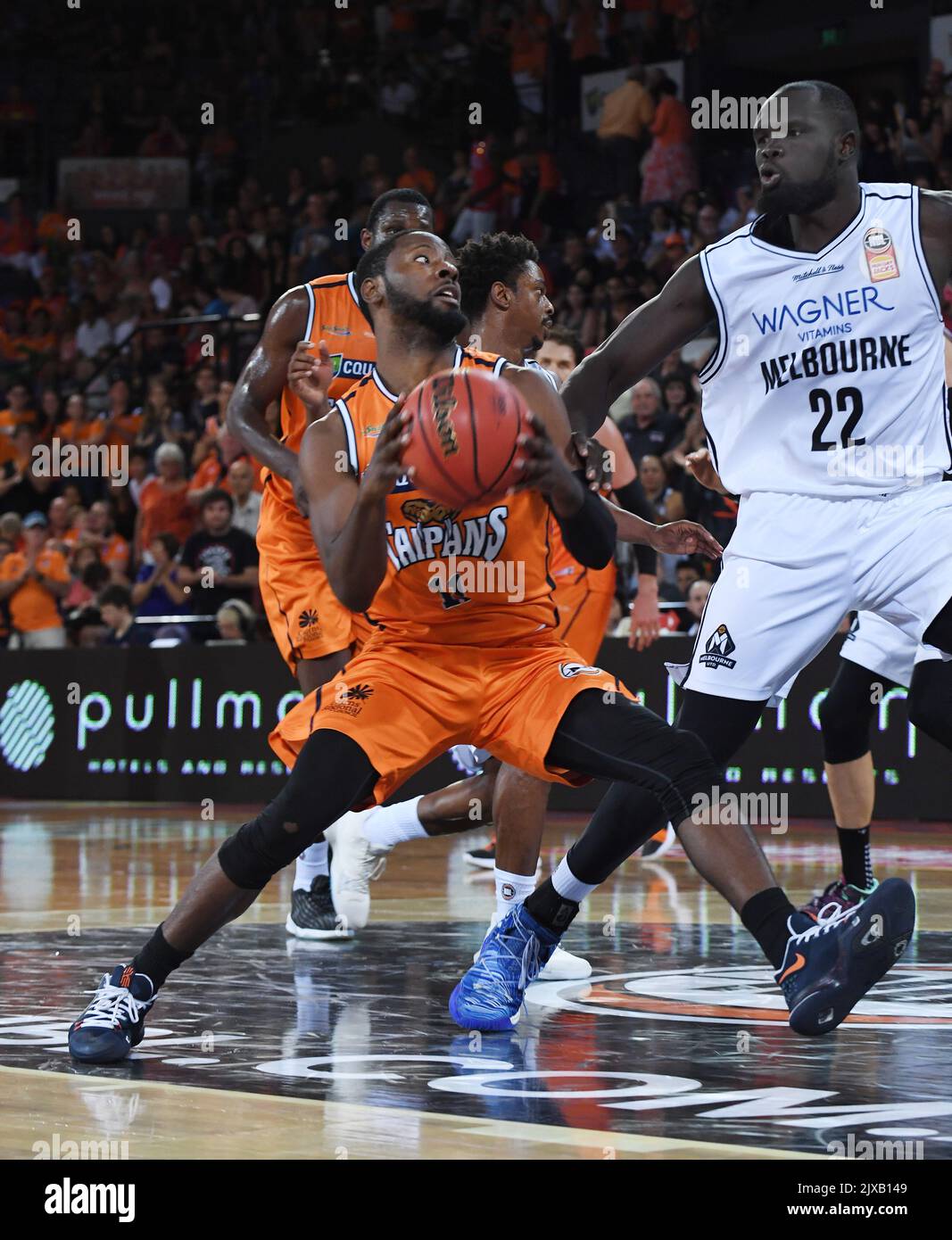 Dayshon Smith, des Taipan, est à l'honneur lors du match de la série 9 ...