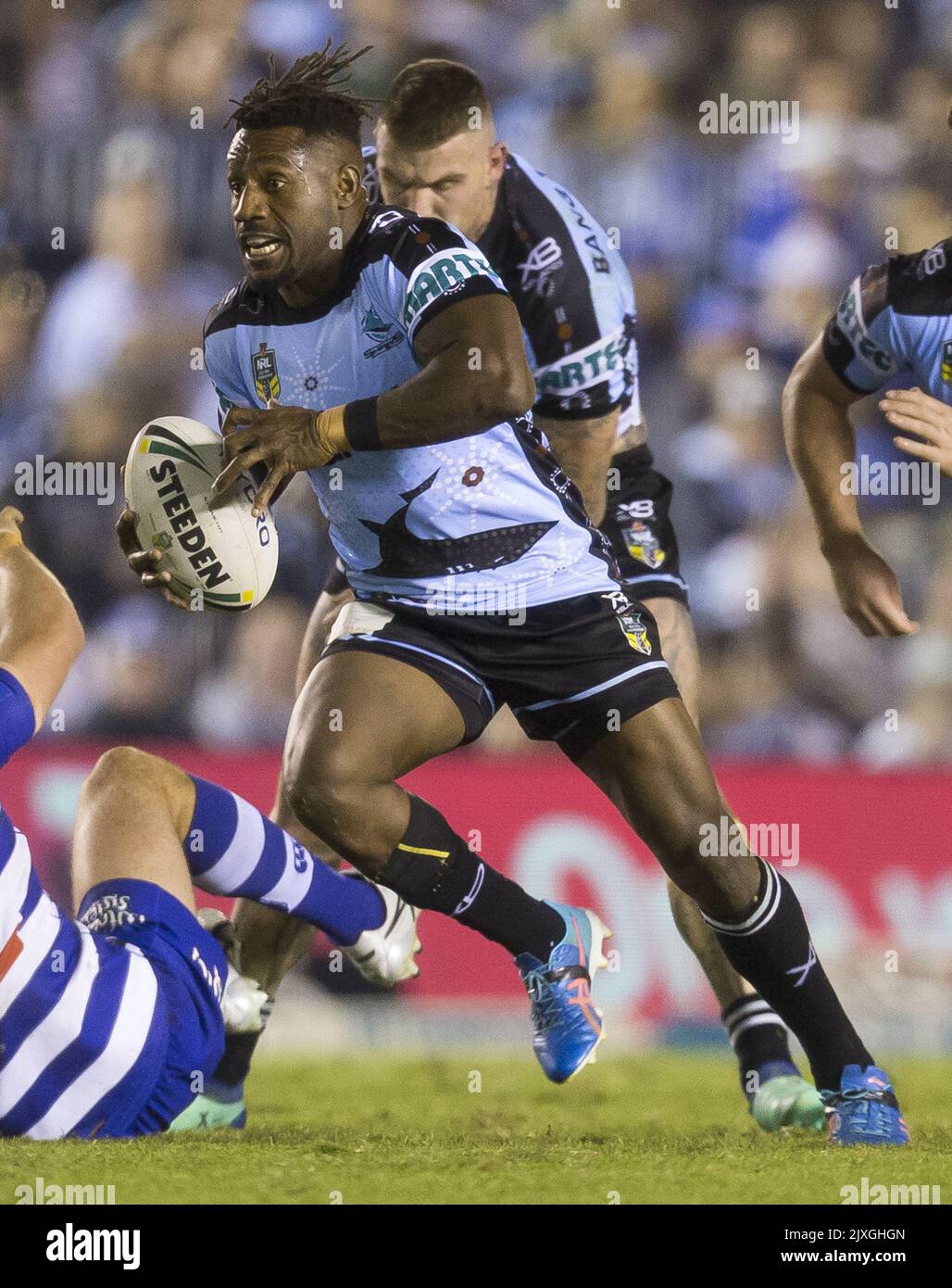 James Segeyaro des requins lors du match de la série 11 entre les ...