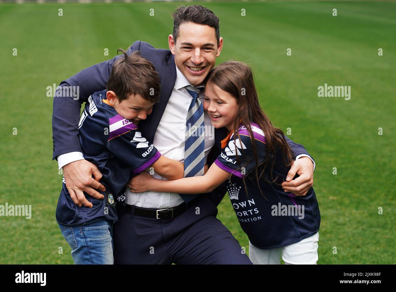Billy Slater, joueur de Melbourne Storm, pose pour des photos avec ses ...