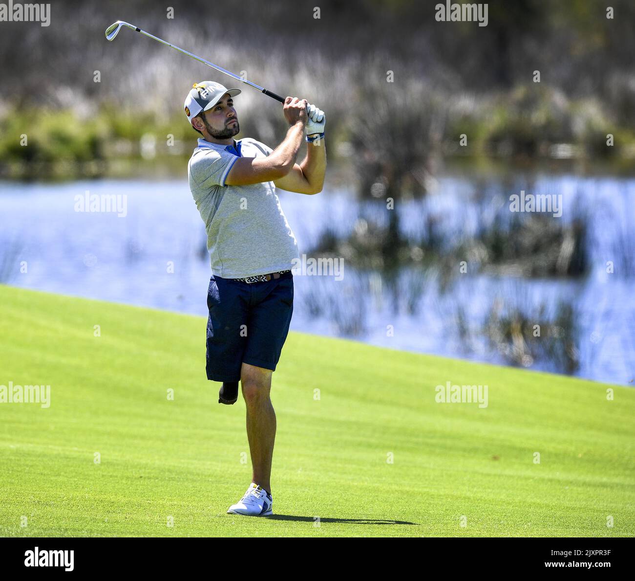 Juan Postigo, un golfeur espagnol amputé, est vu pendant la journée d ...