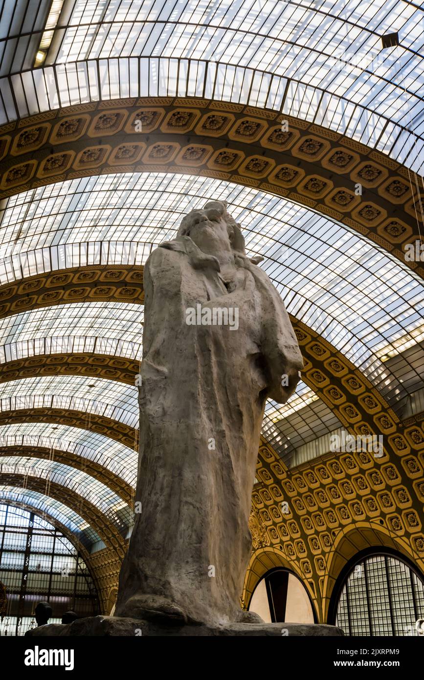 Sculpture de Balzac par Auguste Rodin, Musée d'Orsay, Paris, France ...