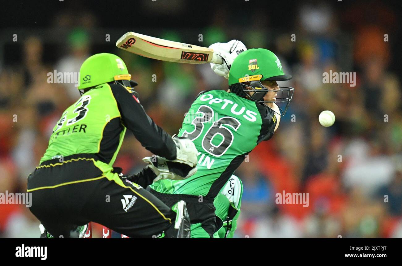 Nick Larkin (à droite) des Stars in action lors du match de la Big Bash ...