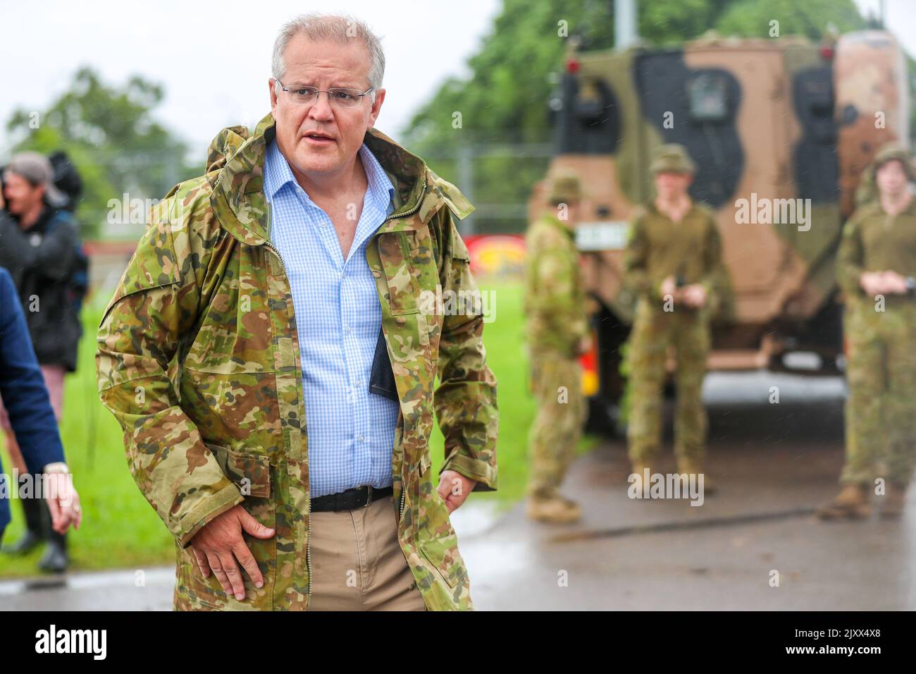 Le premier ministre Scott Morrison visite les zones touchées par les ...