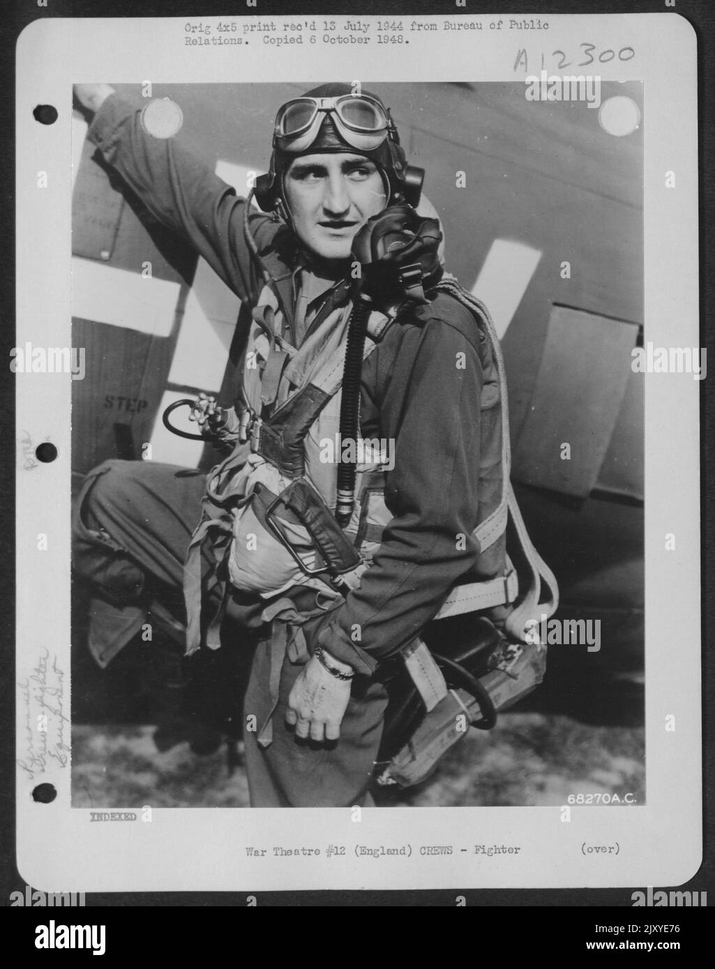 Le lieutenant-colonel Francis E. Gabreski équipé de Full Flying Gear ...