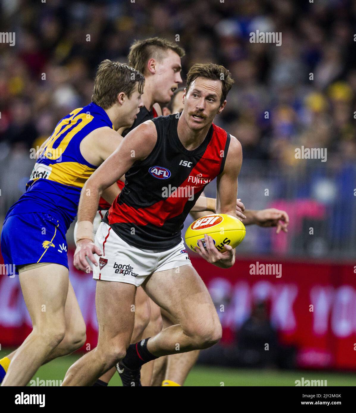 Mitch Brown des bombardiers lors du match de la série 14 de l'AFL entre ...