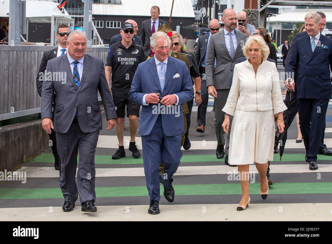 Le prince Charles est rencontré par Bill Cashmore, maire adjoint d ...