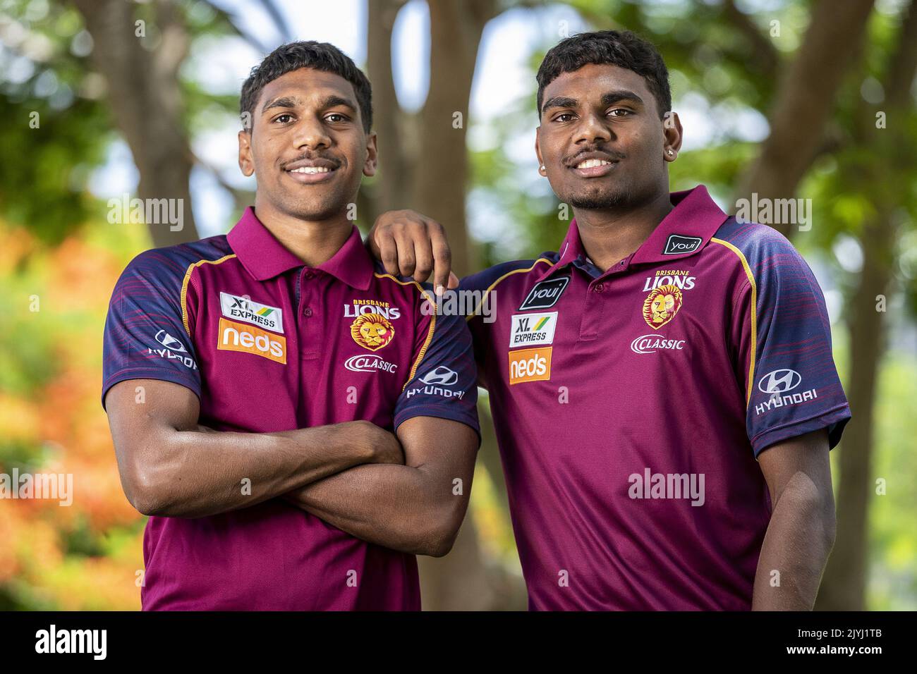 Keidean Coleman des Lions pose pour une photo avec son frère Blake ...
