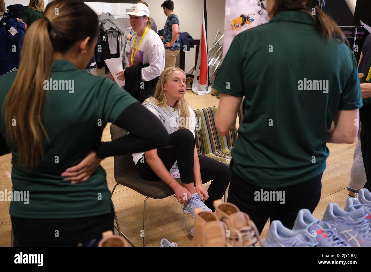 Athlète olympique australien, Mia Clift est équipé pour son uniforme à ...