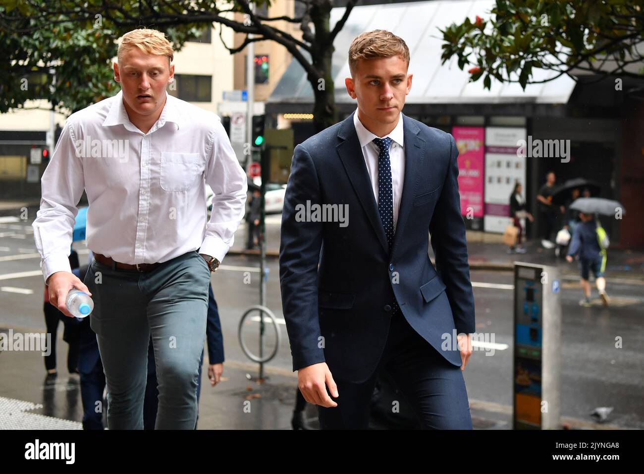 Le joueur de la NRL Callan Sinclair arrive au tribunal de district du ...