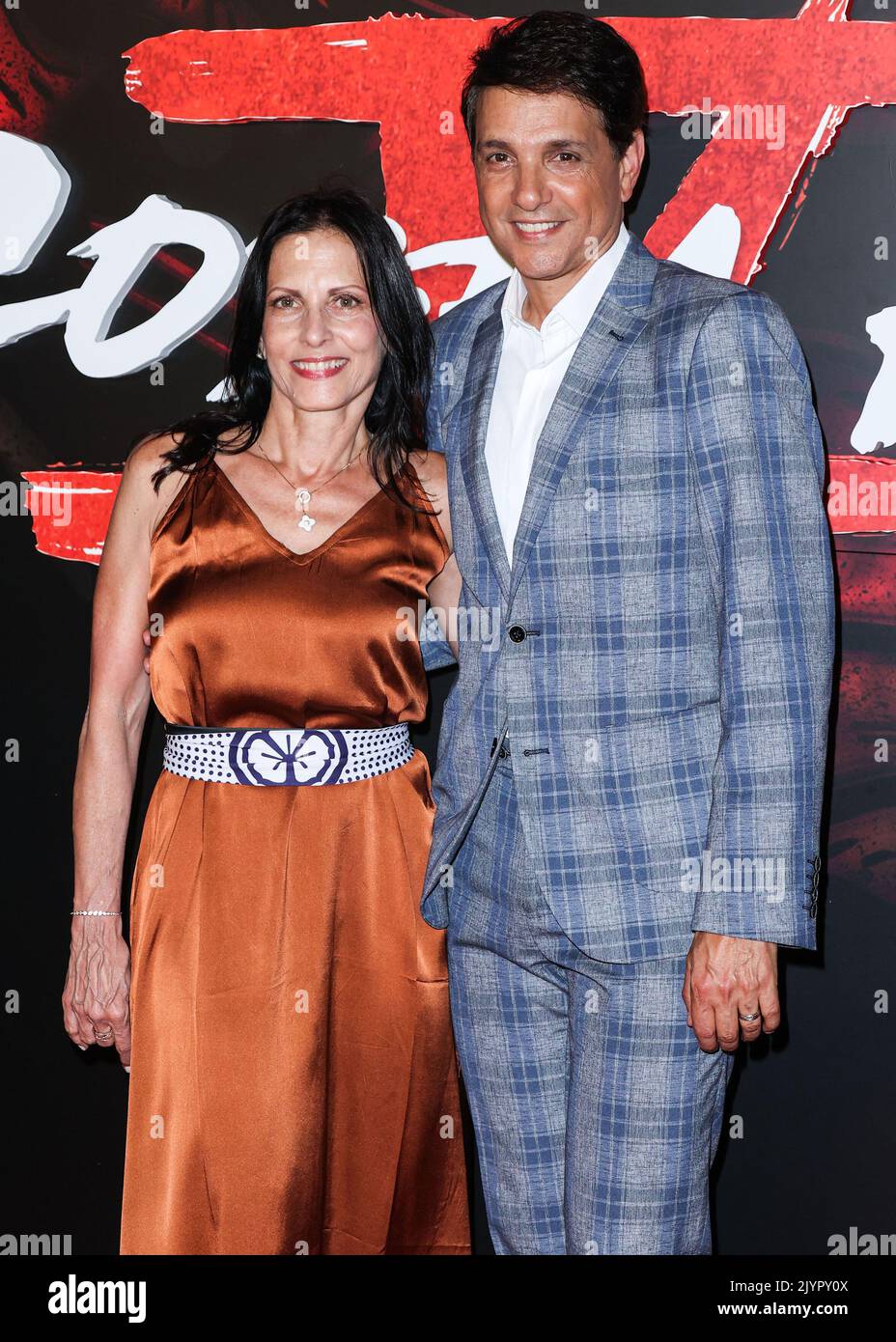 Ralph macchio and phyllis fierro Banque de photographies et d’images à ...