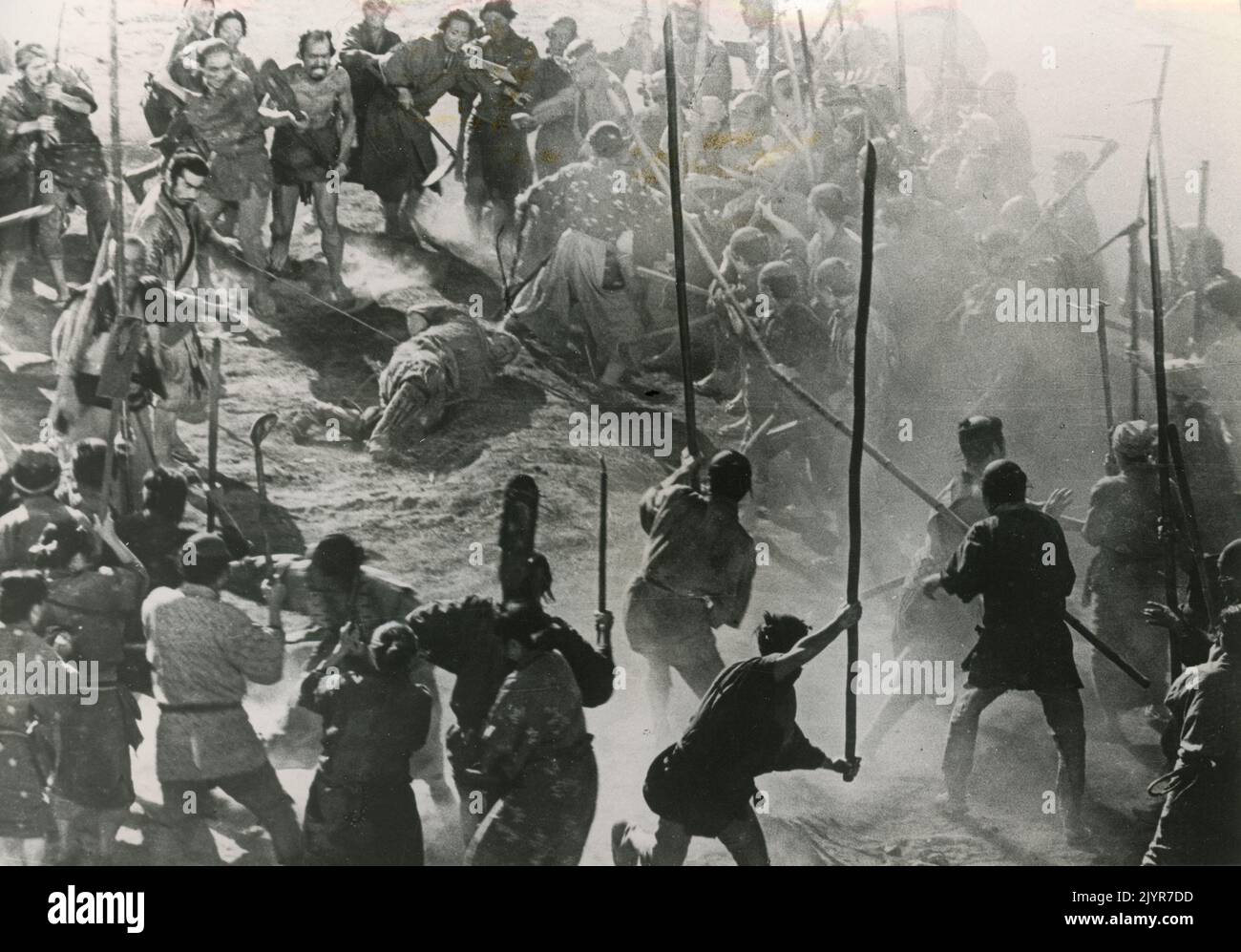 Fighting scene Banque de photographies et d’images à haute résolution ...