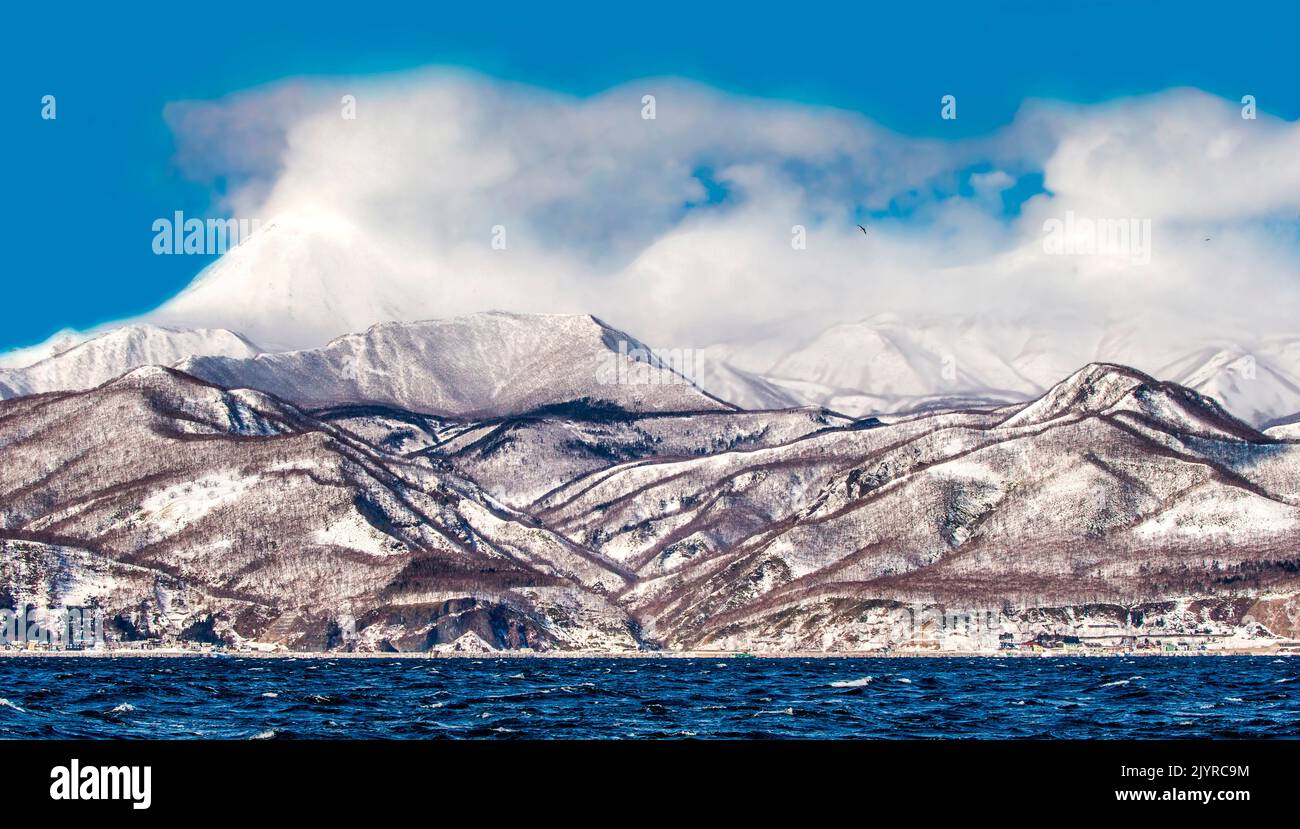 Okhotsk sea Banque de photographies et d’images à haute résolution - Alamy