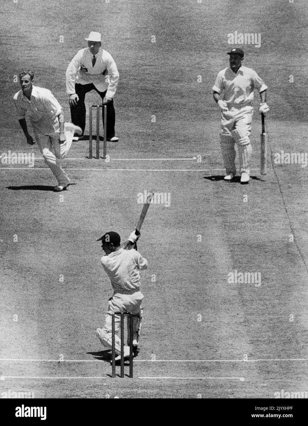 West Indies a laissé la hander Alan Rae belle carré-coupe une balle du ...