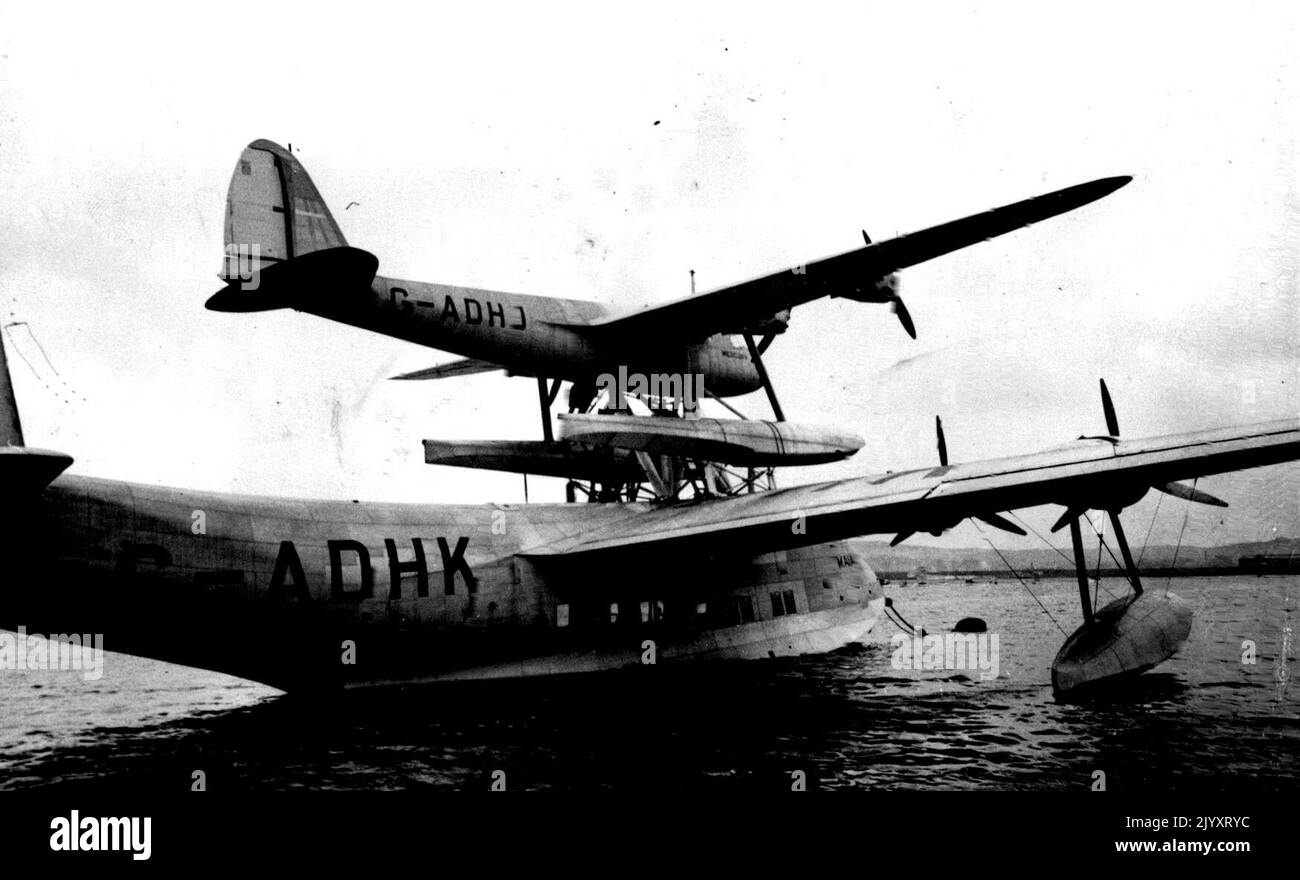 Short mayo composite aircraft Banque de photographies et d’images à ...