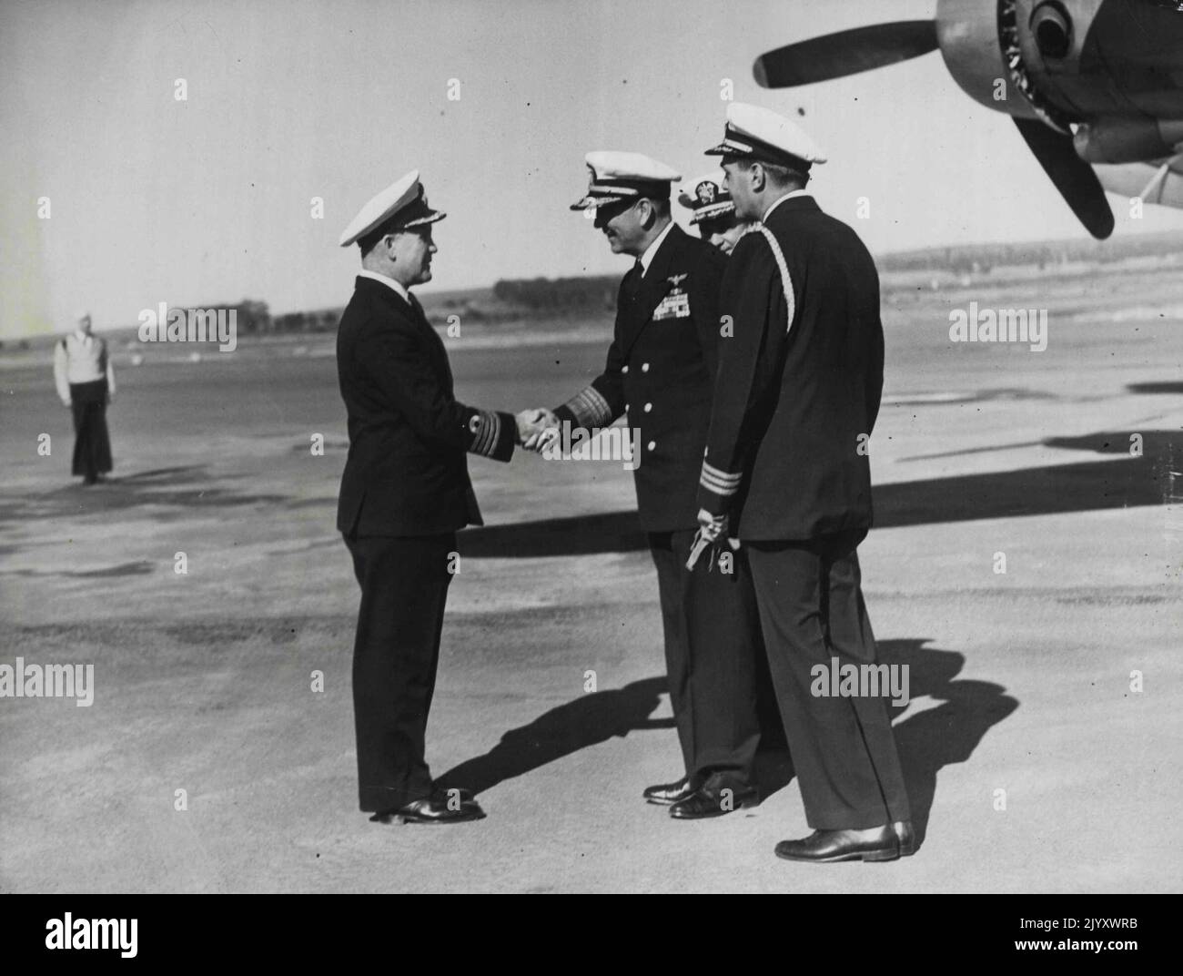 Amiral arthur william radford Banque de photographies et d’images à ...