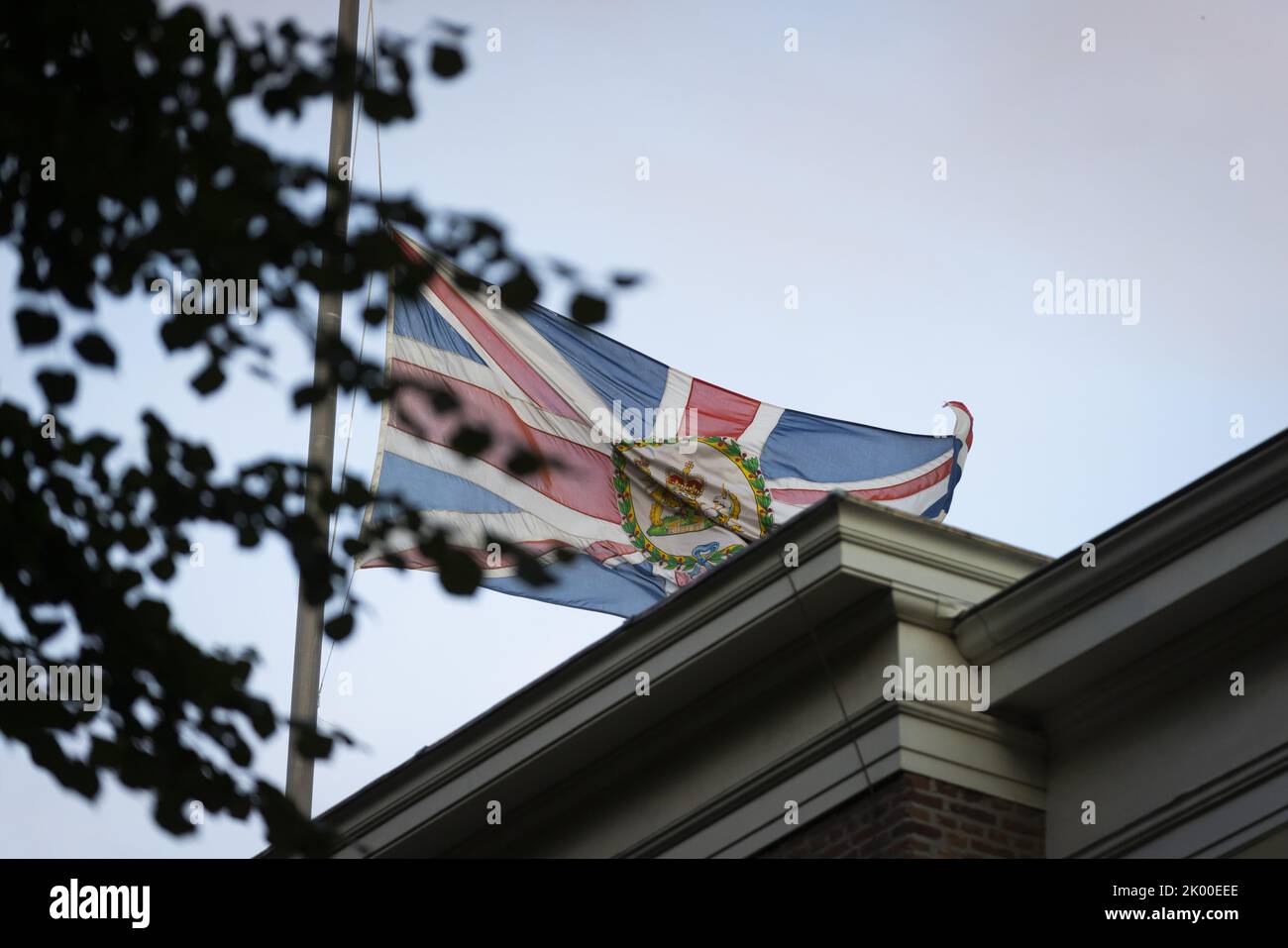 Drapeau en berne reine elizabeth Banque de photographies et d’images à ...