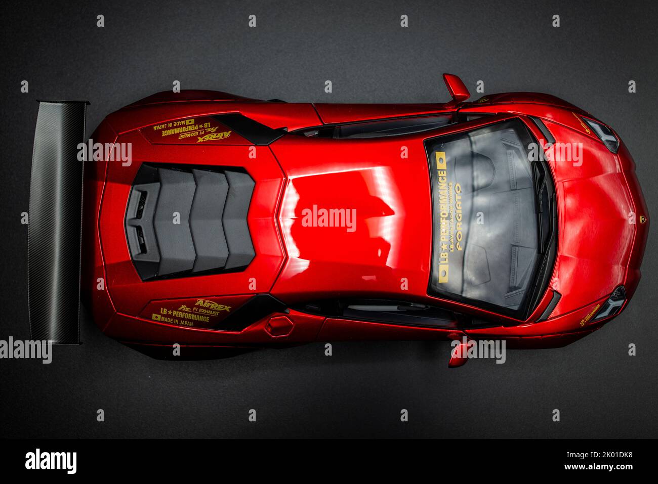 Red lamborghini supercar Banque de photographies et d’images à haute ...