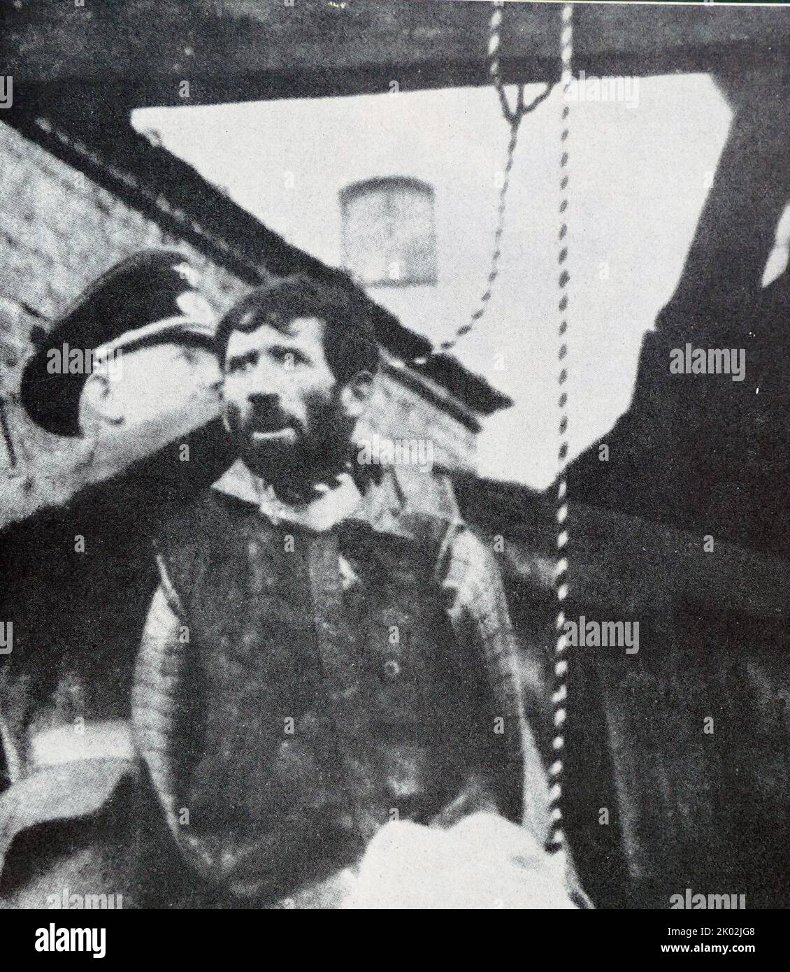 Octobre 1941. Une des premières exécutions publiques dans les ...