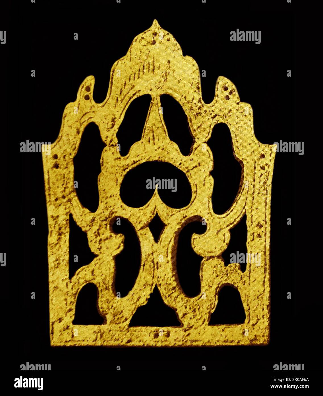 Partie ornementale de la Couronne. Excavé à partir de la tombe de ...