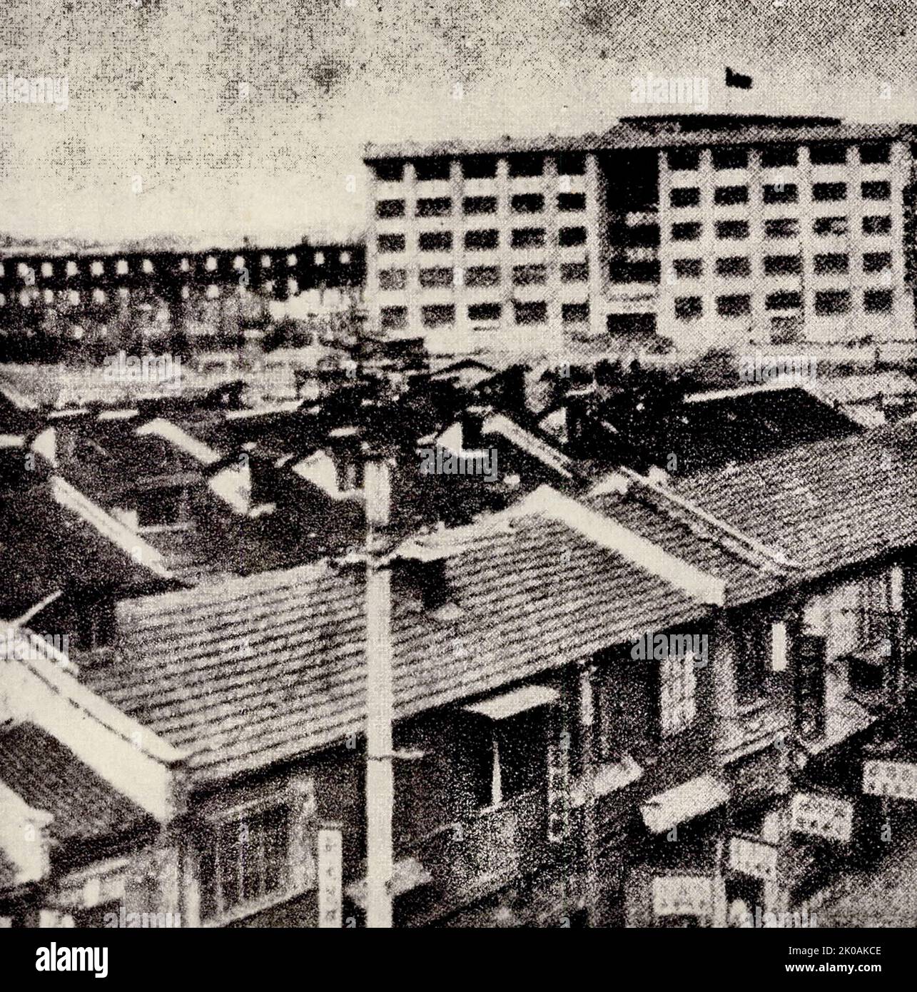 Le général Xie Puyuan a mené 800 soldats forts à l'entrepôt de Sihang ...