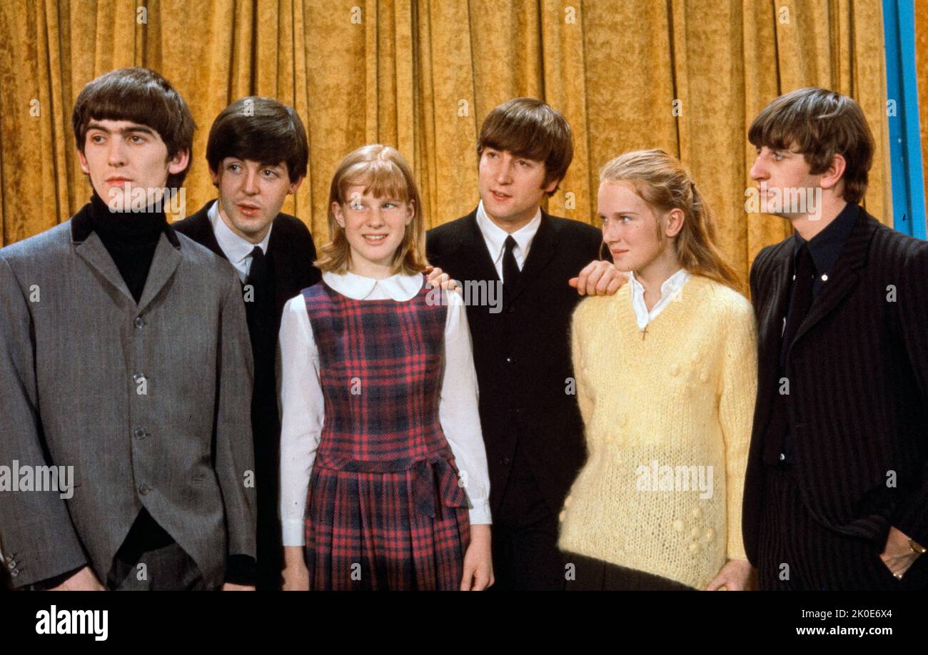 1964 tournée des États-Unis par The Beatles, un groupe de rock anglais ...