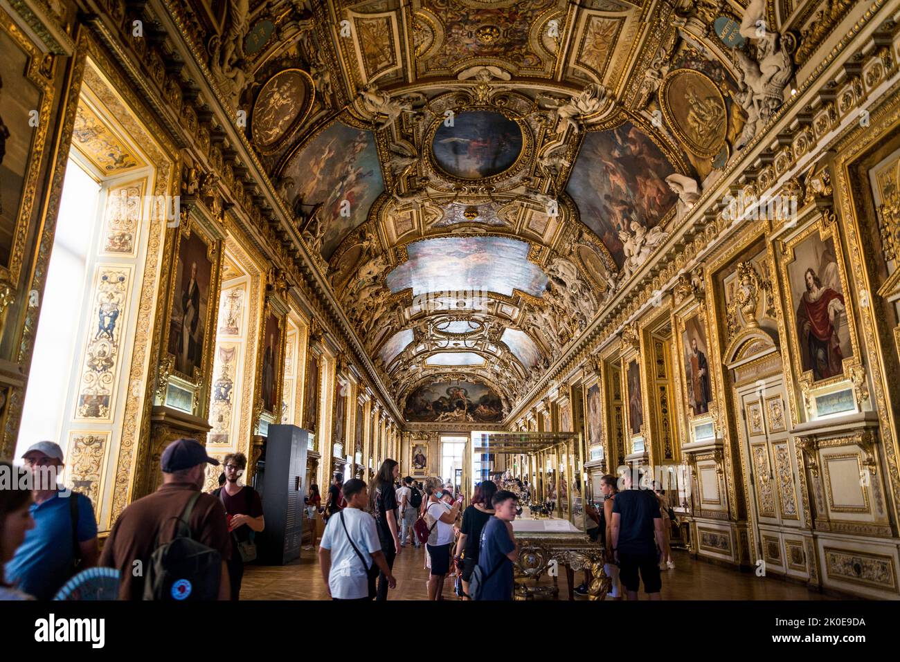 Musée du Louvre, le musée le plus visité au monde, et un monument historique à Paris, en France ...