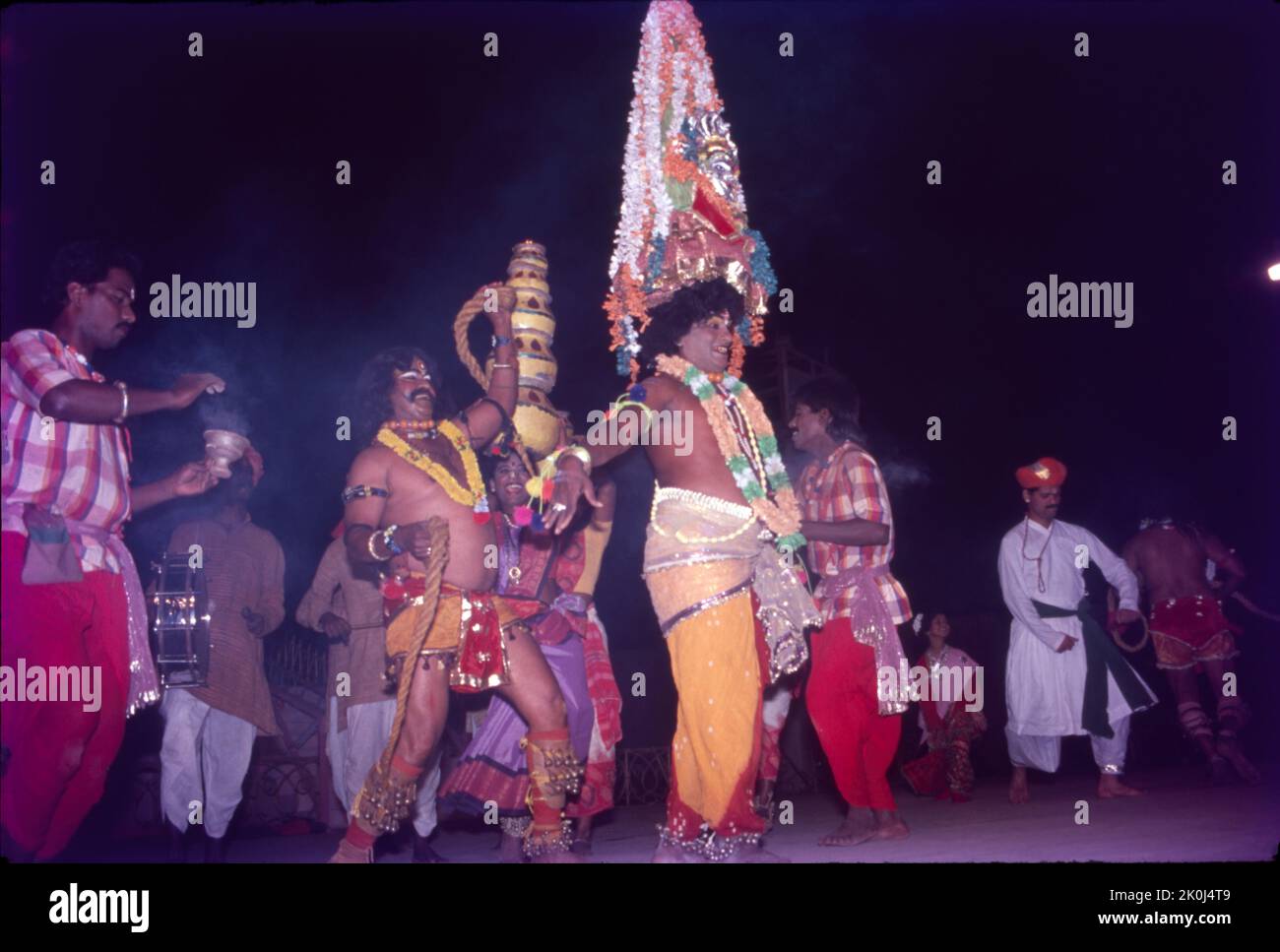 Pooja dance Banque de photographies et d’images à haute résolution - Alamy
