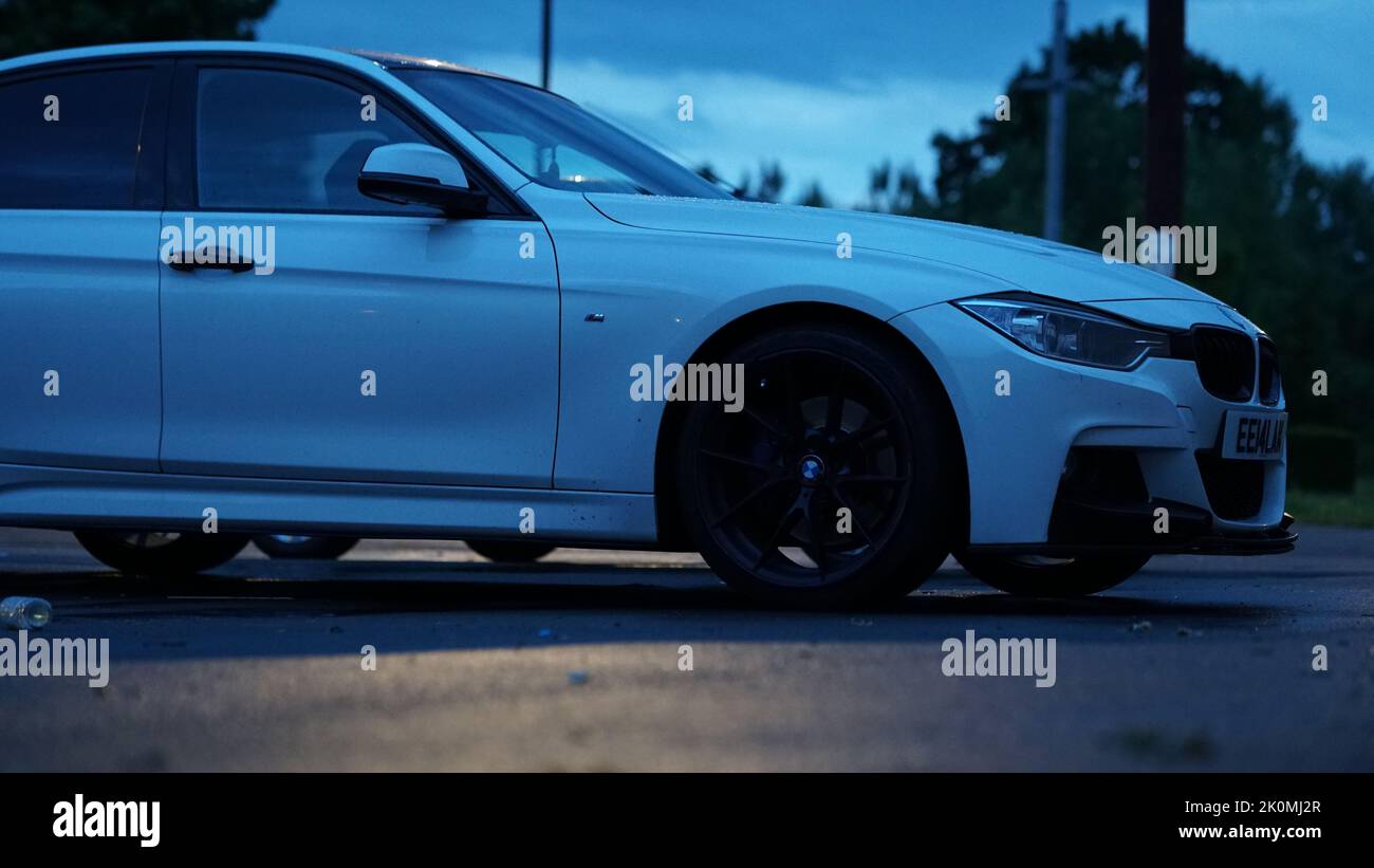 Bmw f30 Banque de photographies et d’images à haute résolution - Alamy