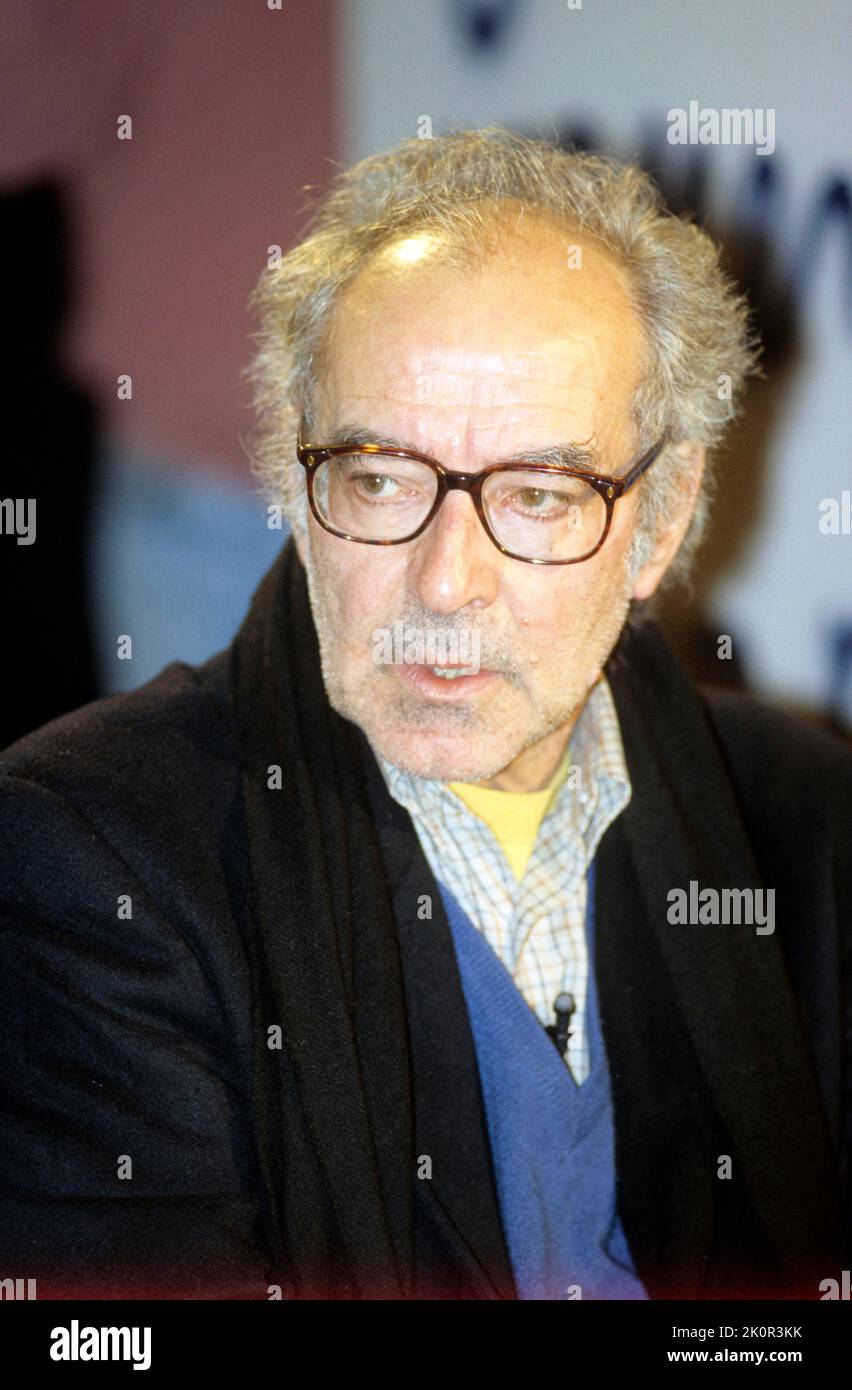 Photo non datée de Jean-Luc Godard. Jean-Luc Godard, le réalisateur ...