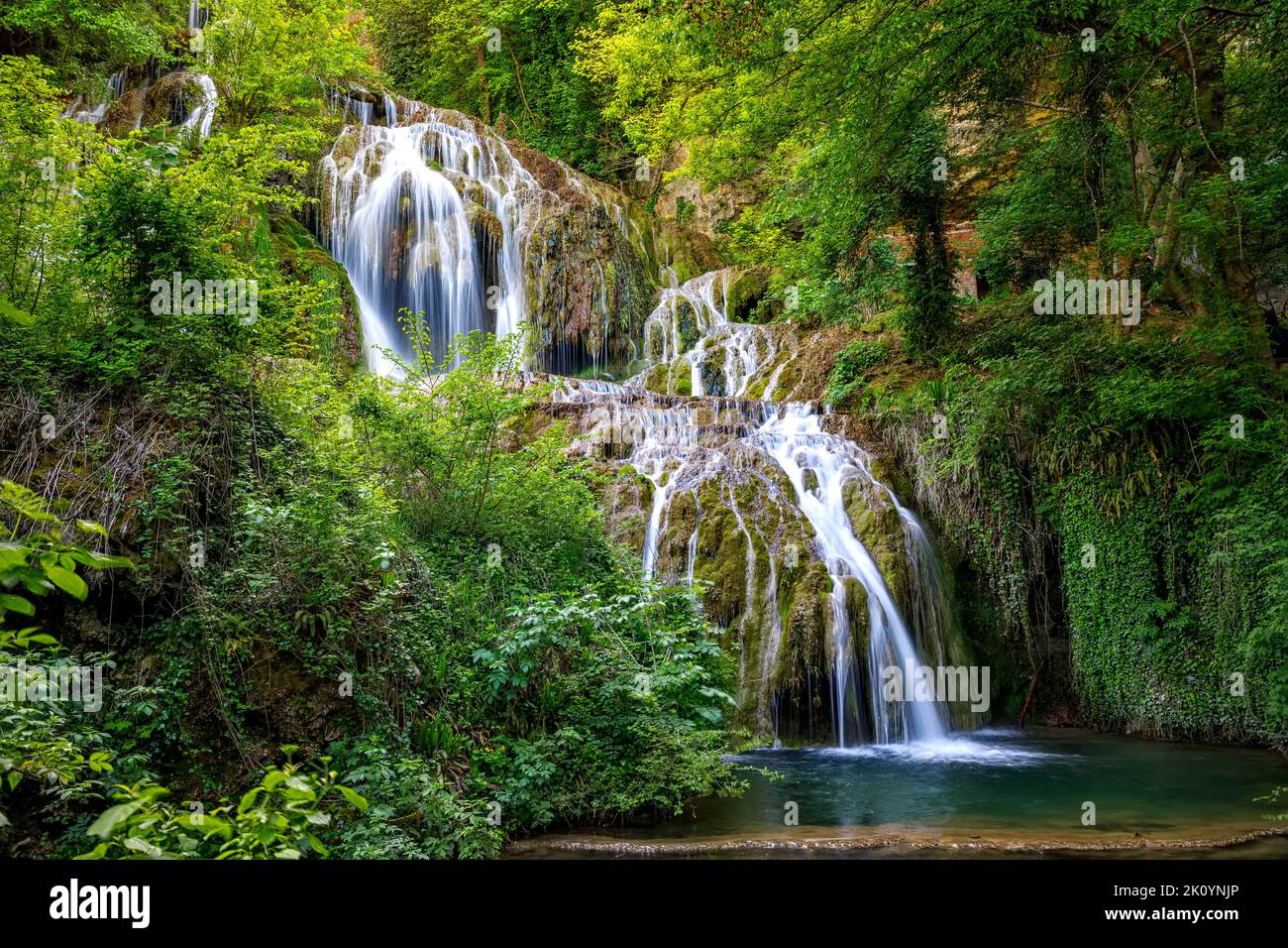 Krushuna waterfalls Banque de photographies et d’images à haute ...