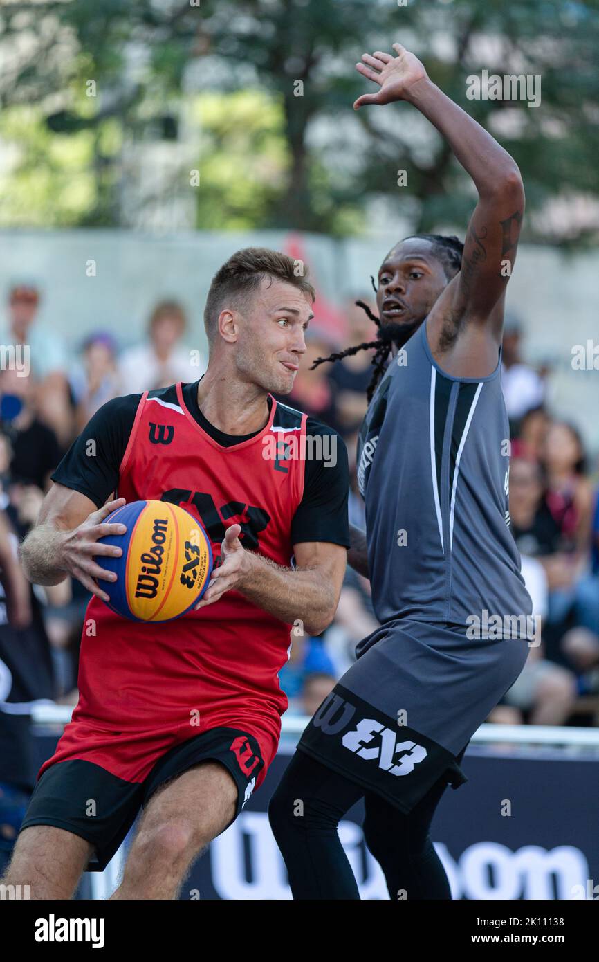 Montréal, Canada, 03 septembre 2022: Paulius Beliavicius (rouge) de l ...