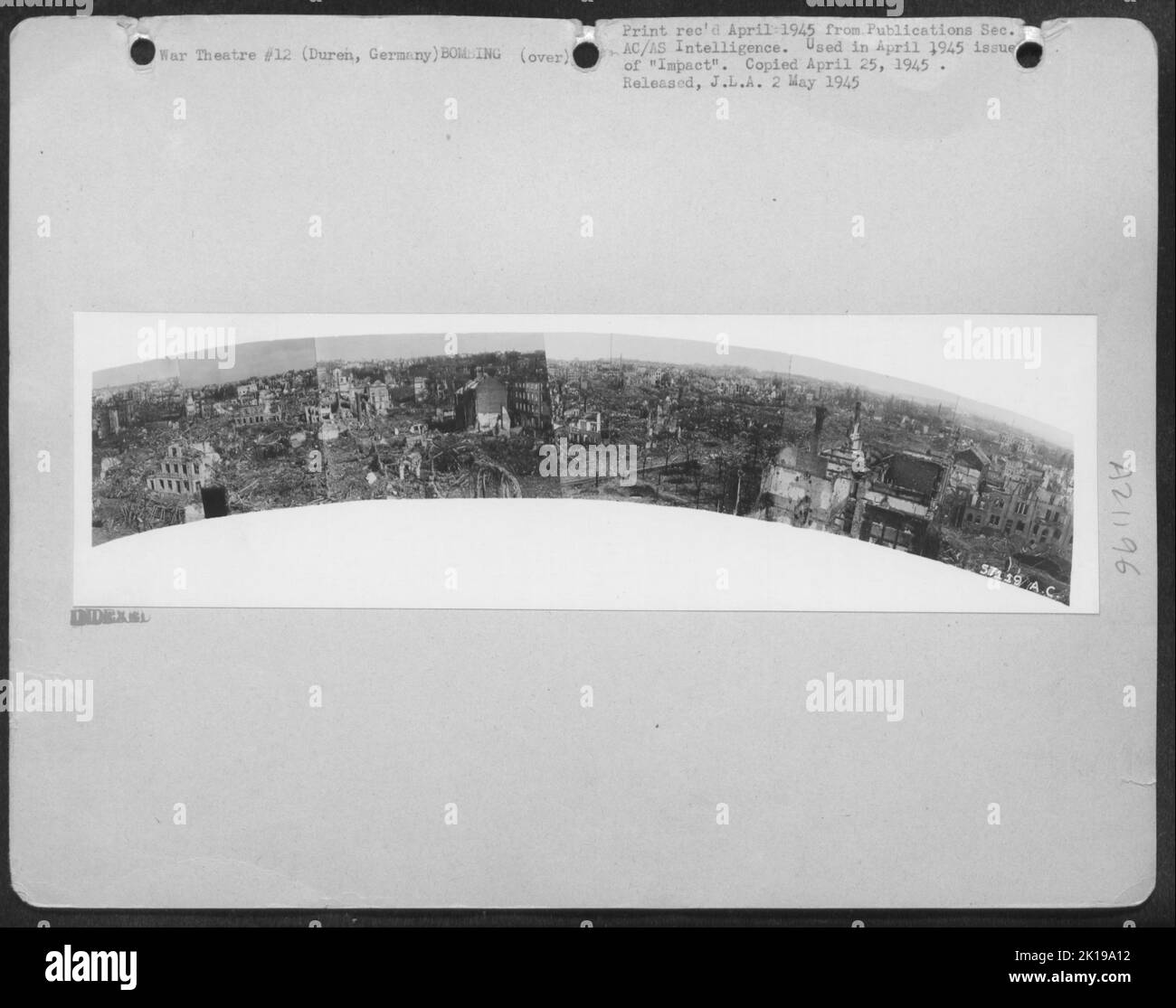 Ground Panorama de Duren, Allemagne a été pris peu après sa capture par ...