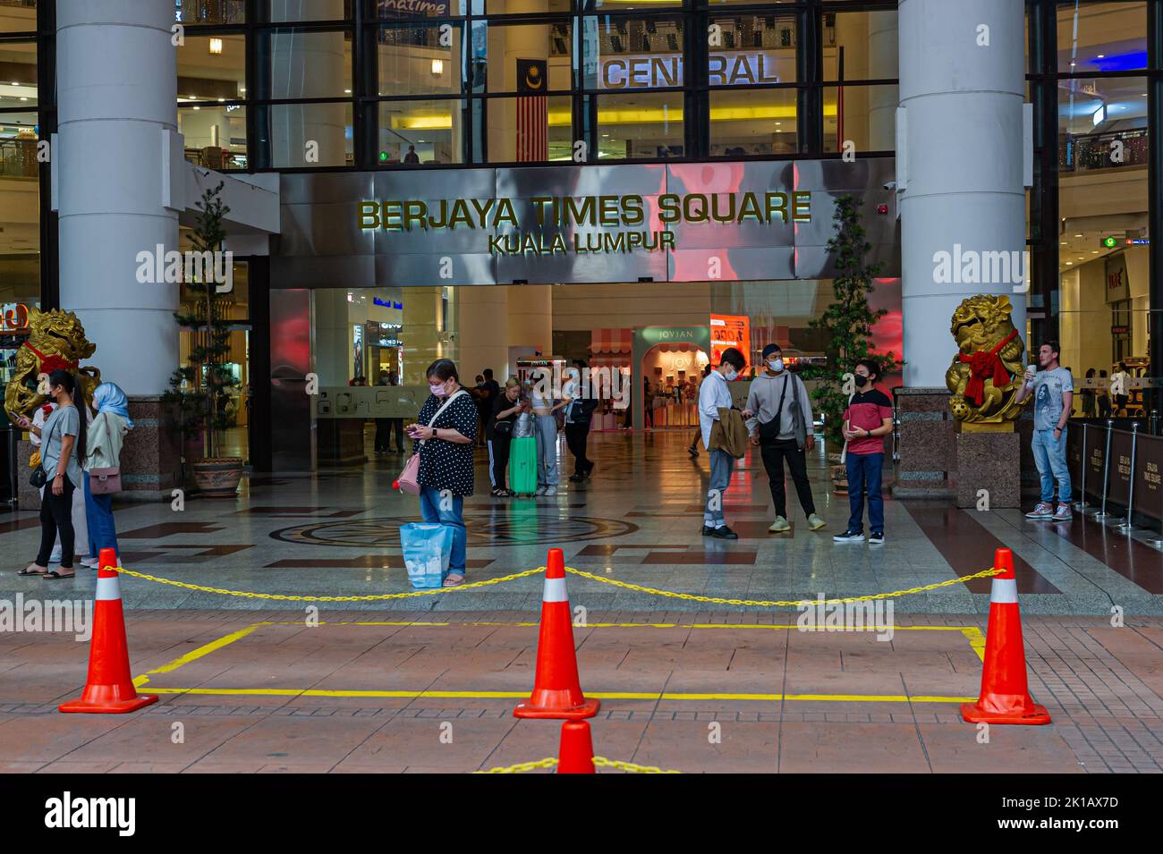 Berjaya times square shopping mall Banque de photographies et d’images à haute résolution - Alamy