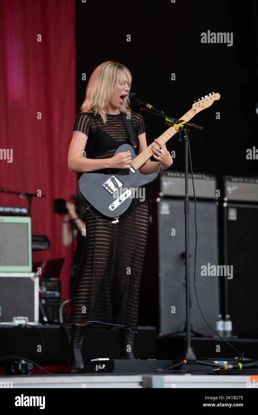 Wolf alice band Banque de photographies et d’images à haute résolution ...