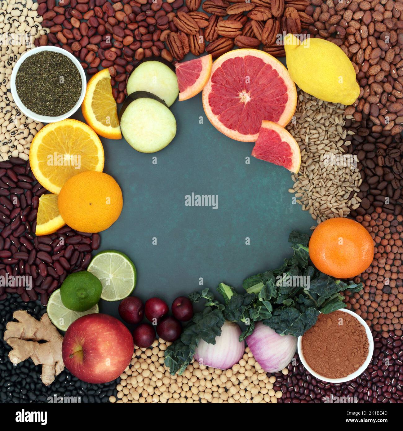 Aliments sains riches en flavonoïdes et polyphénols. Légumineuses ...