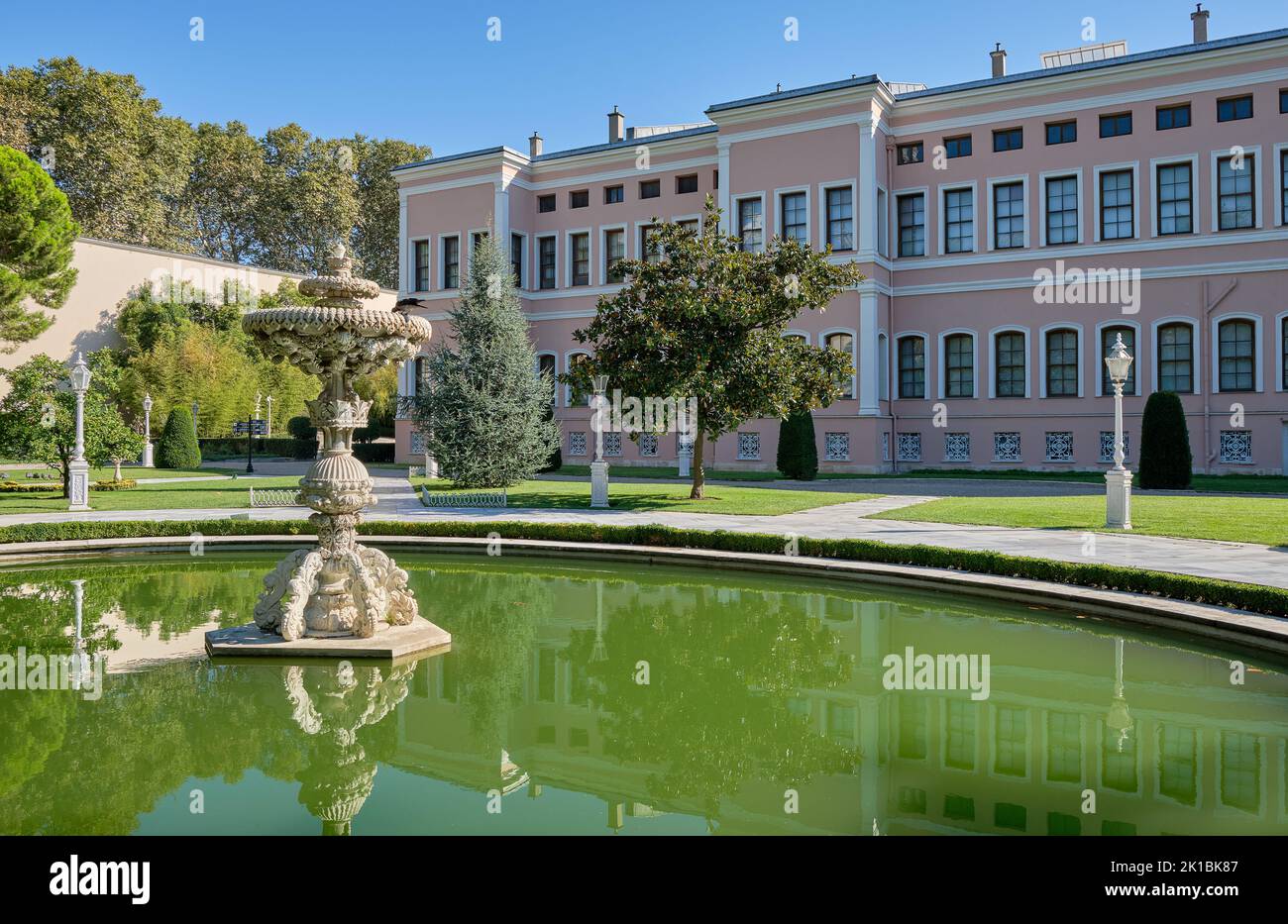 Dolmabahce sarayi interior Banque de photographies et d’images à haute ...