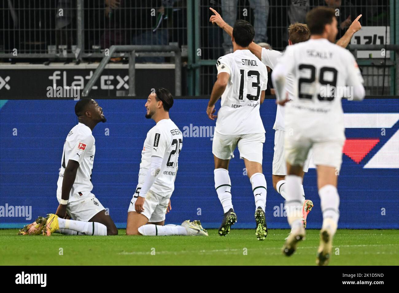 MONCHENGLADBACH - (lr) Marcus Thuram de Borussia Monchengladbach, Rami ...