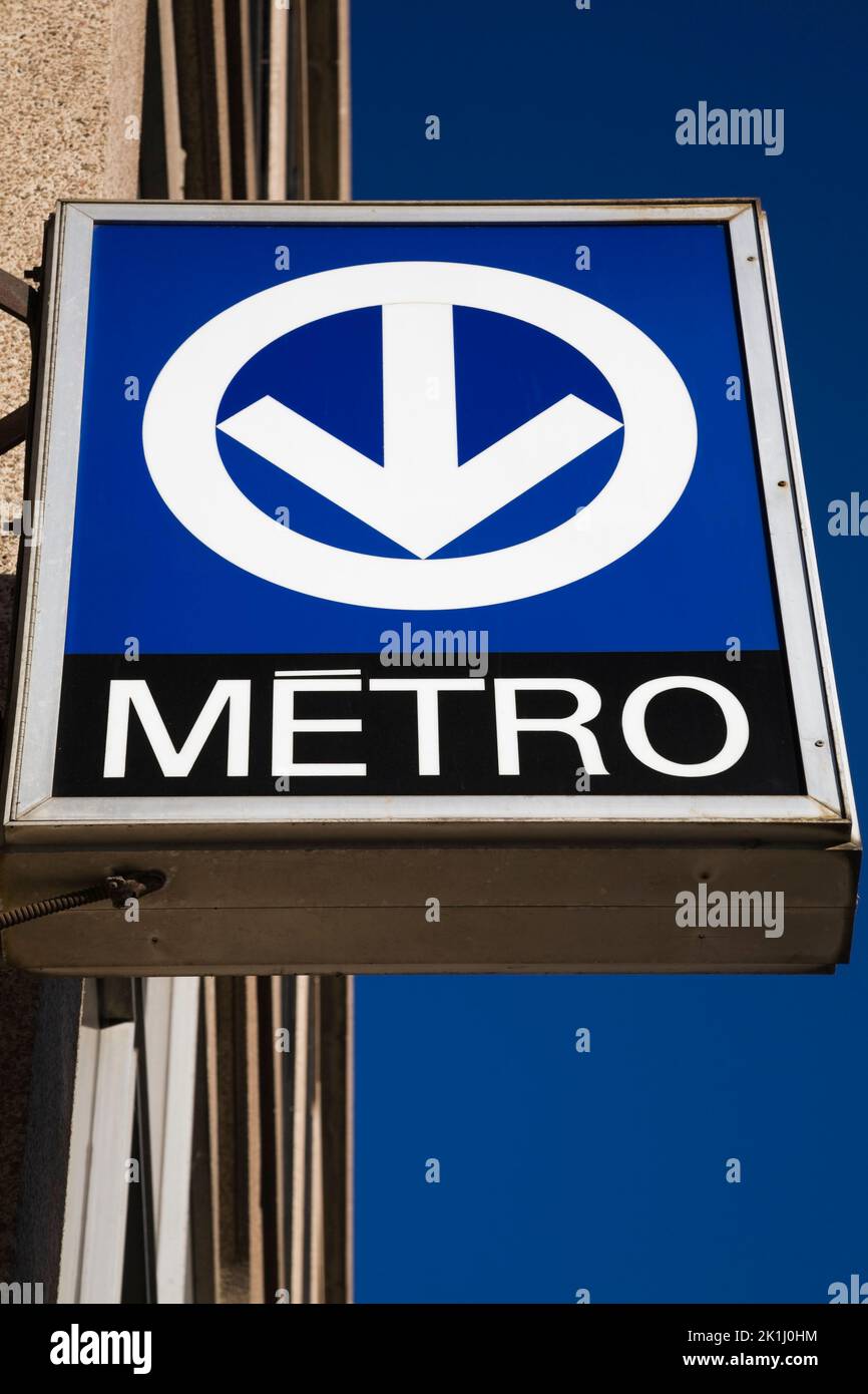 Montreal metro logo Banque de photographies et d’images à haute ...