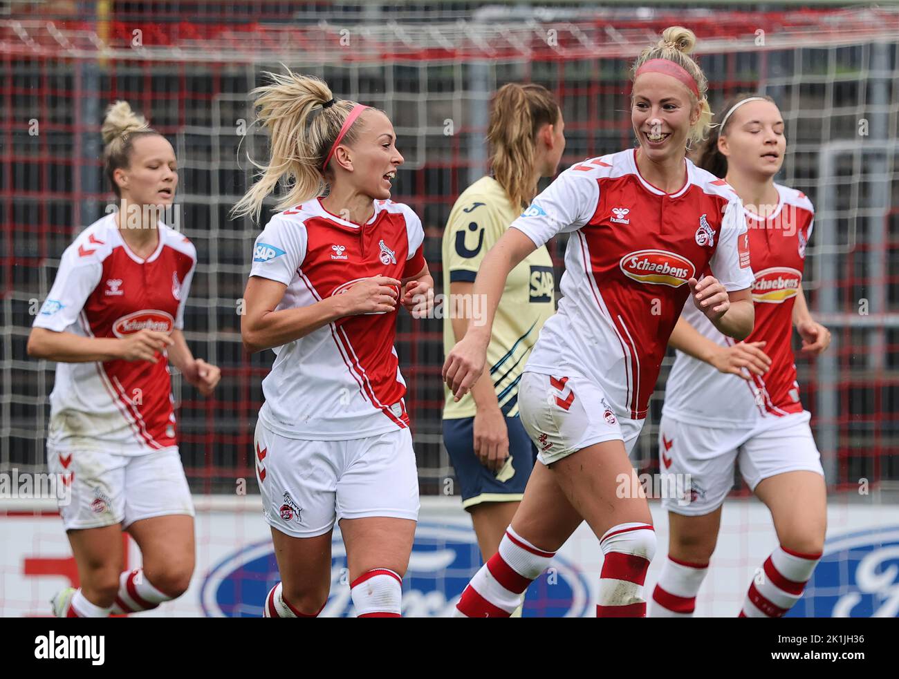 1 fc koeln frauen Banque de photographies et d’images à haute ...
